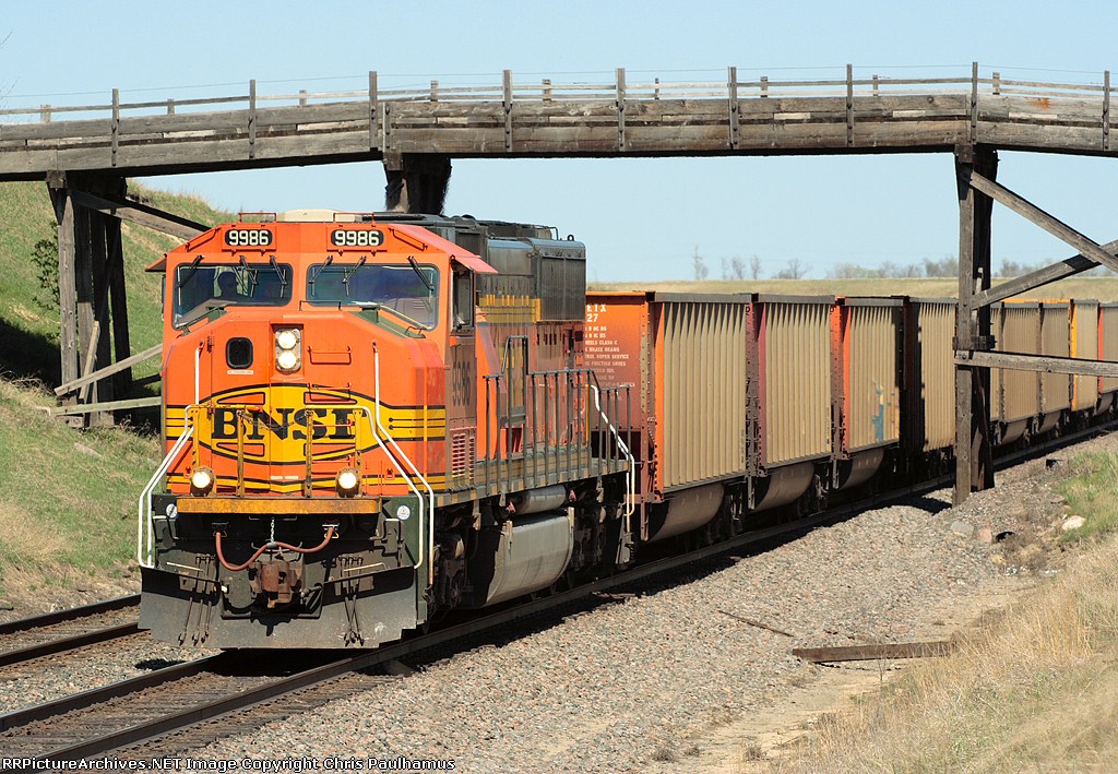 BNSF 9986